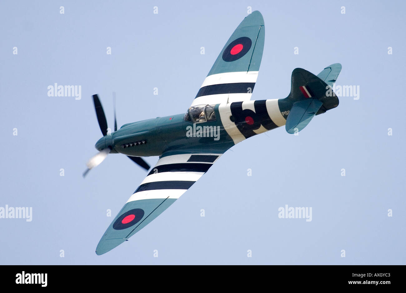 Supermarine Spitfire PR 19 XIX PS890 rebuilt with contra-rotating Stock ...