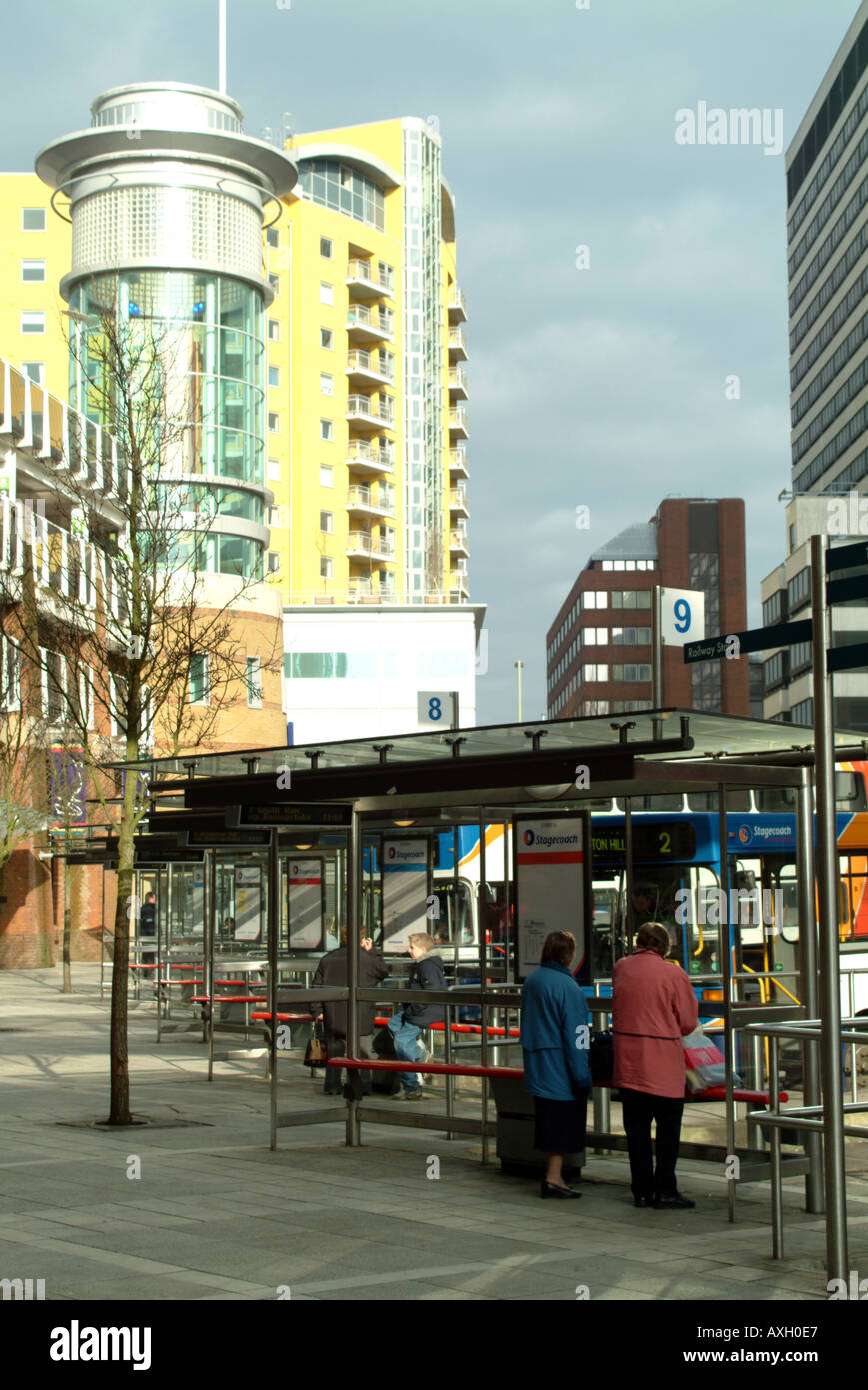 Bus Basingstoke High Resolution Stock Photography and Images - Alamy