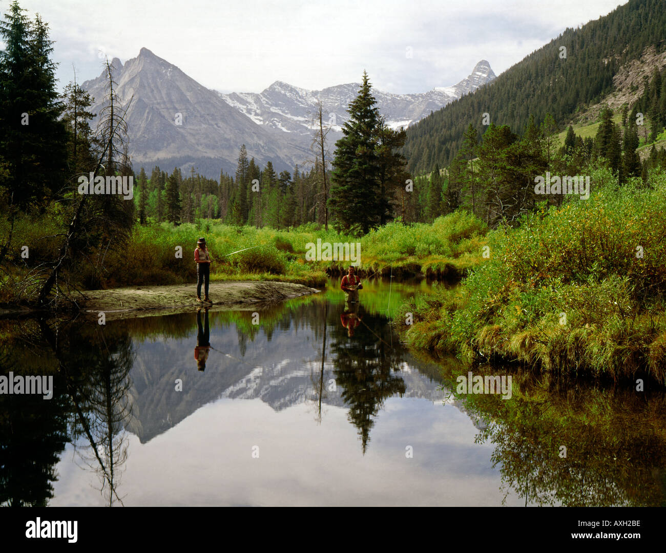 Copper basin hi-res stock photography and images - Alamy