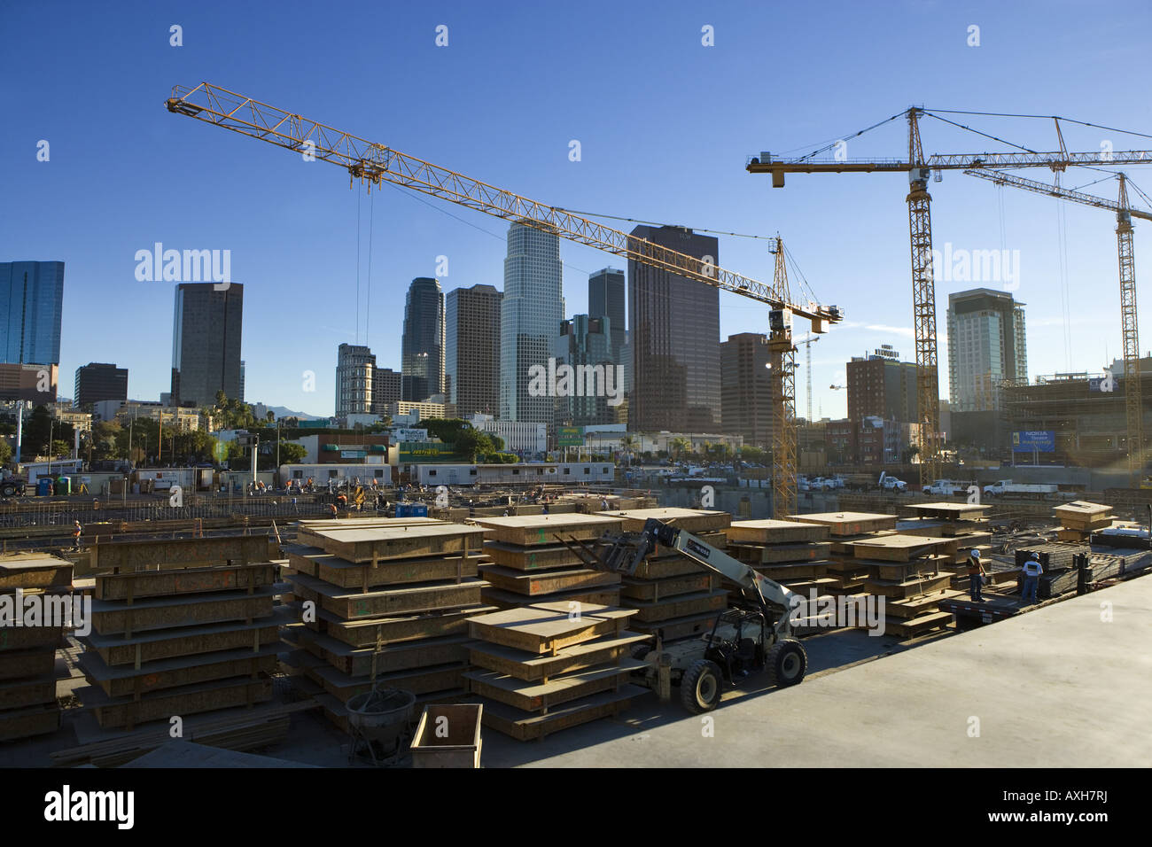 Construction site near downtown area Stock Photo - Alamy