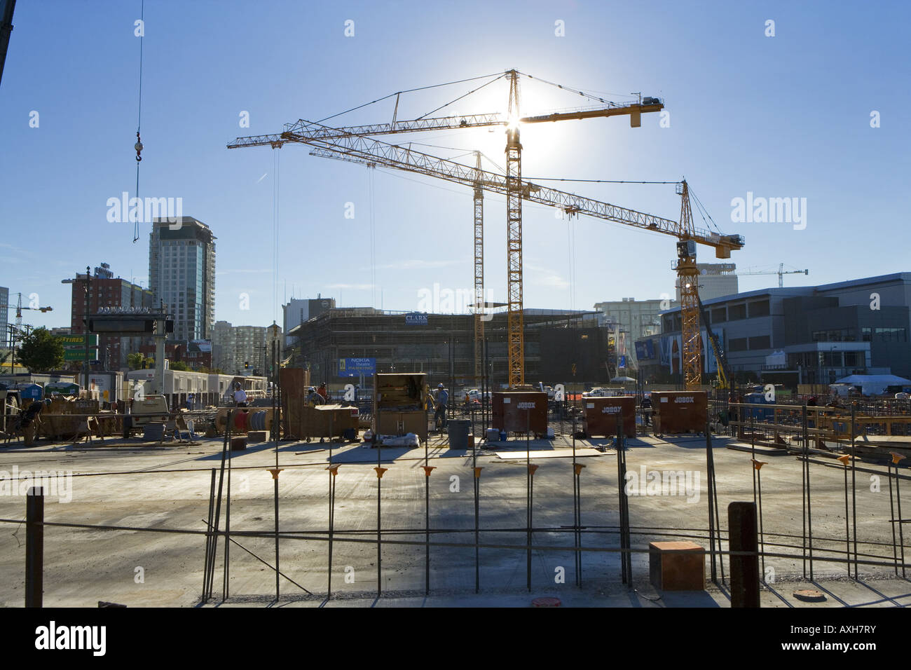 Construction site near downtown area Stock Photo - Alamy