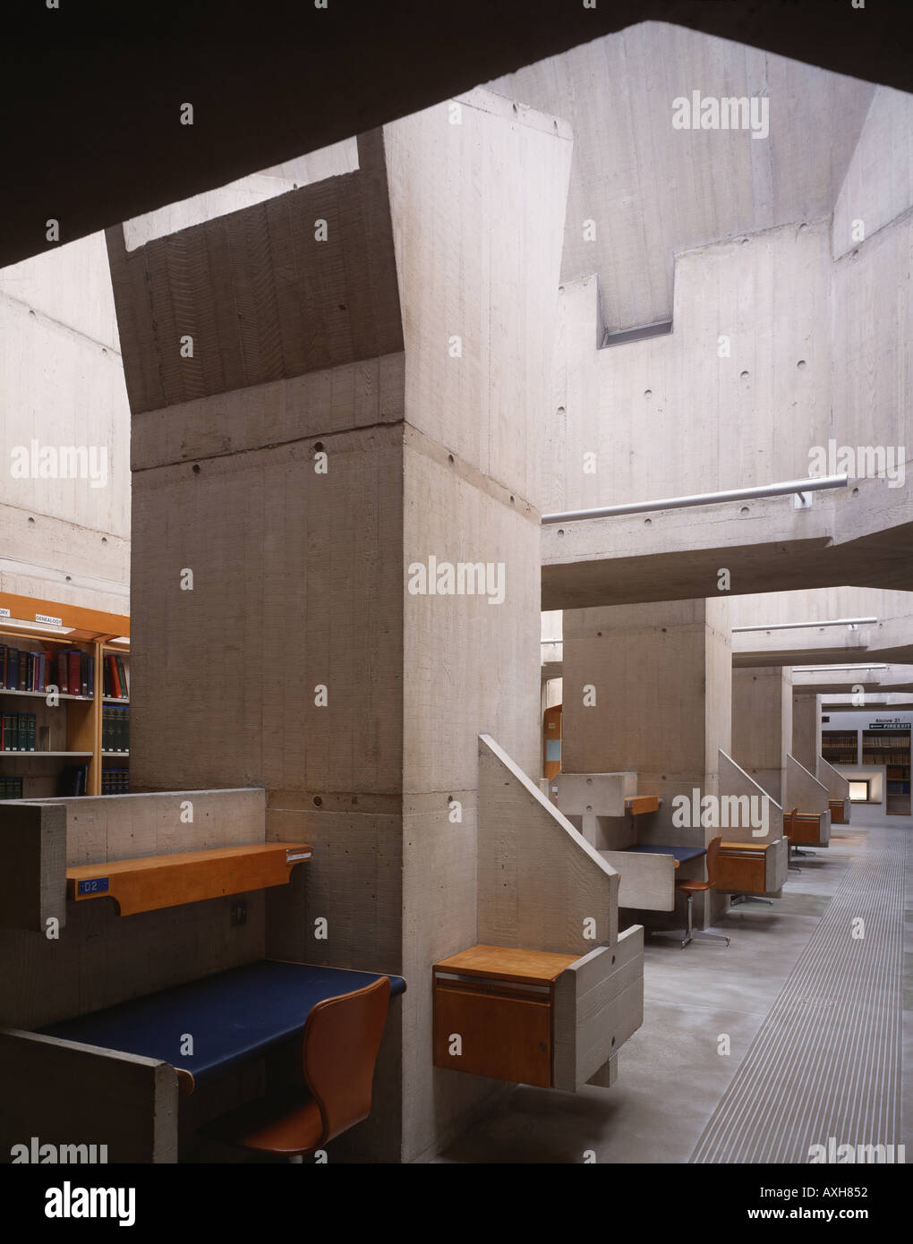 BERKELEY LIBRARY TRINITY COLLEGE Stock Photo - Alamy