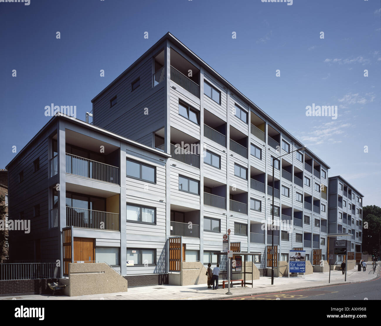 New build court structure hi-res stock photography and images - Alamy