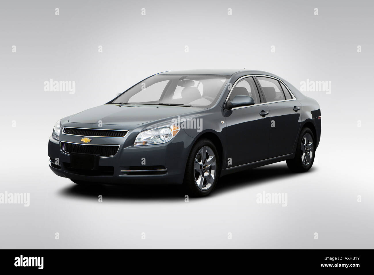 2008 Chevrolet Malibu 1LT in Gray - Front angle view Stock Photo - Alamy