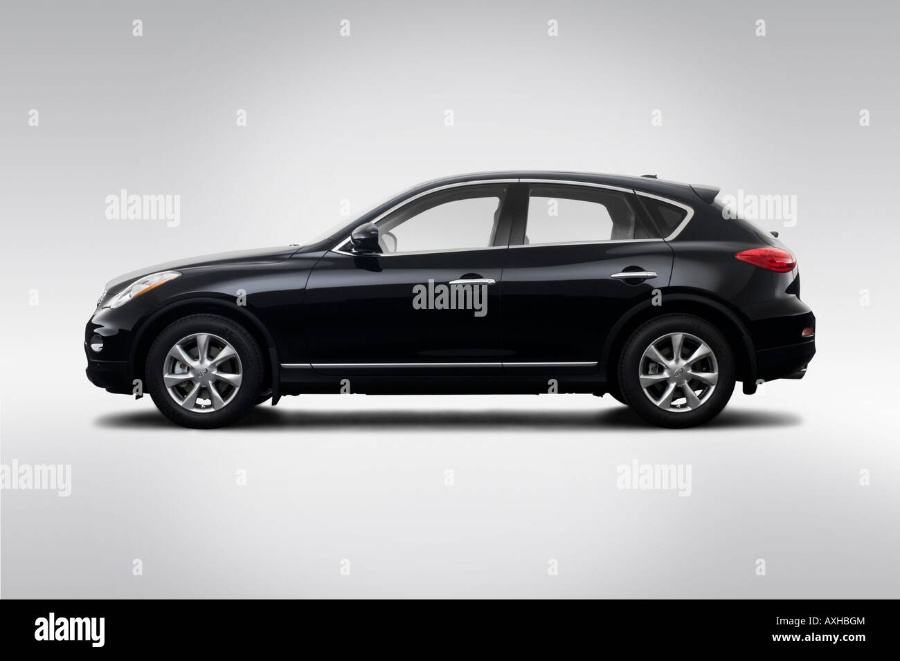 Infiniti ex hi-res stock photography and images - Alamy
