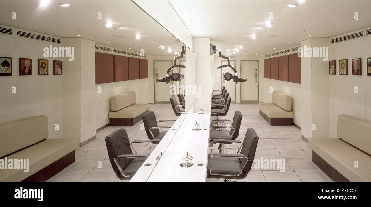 Vidal sassoon hair hi-res stock photography and images - Alamy