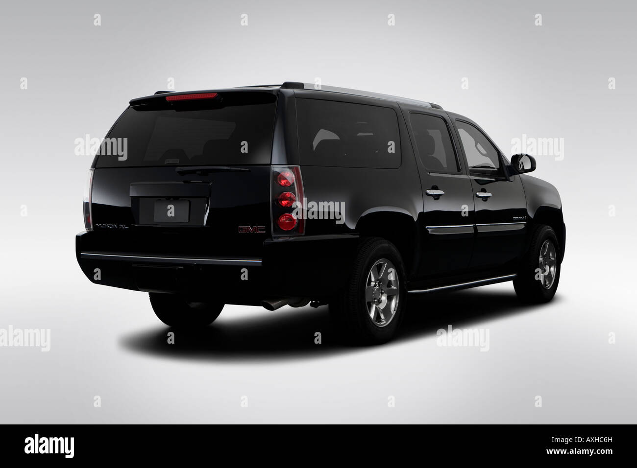 2008 GMC Yukon XL Denali in Black - Rear angle view Stock Photo - Alamy