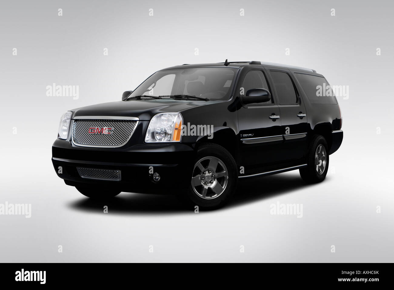 Yukon xl denali hi-res stock photography and images - Alamy