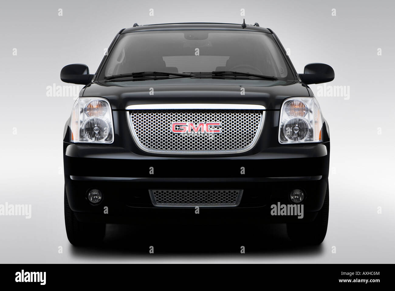 Yukon xl denali hi-res stock photography and images - Alamy