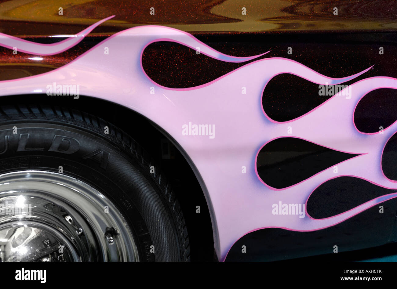 Hot rod flame pattern Stock Photo - Alamy