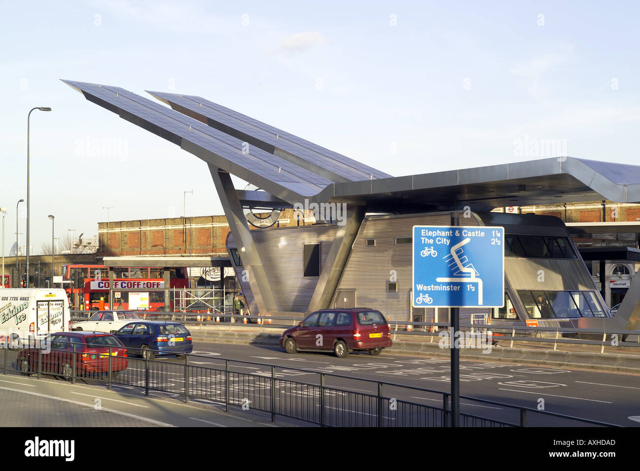 VAUXHALL BUS INTERCHANGE Stock Photo - Alamy