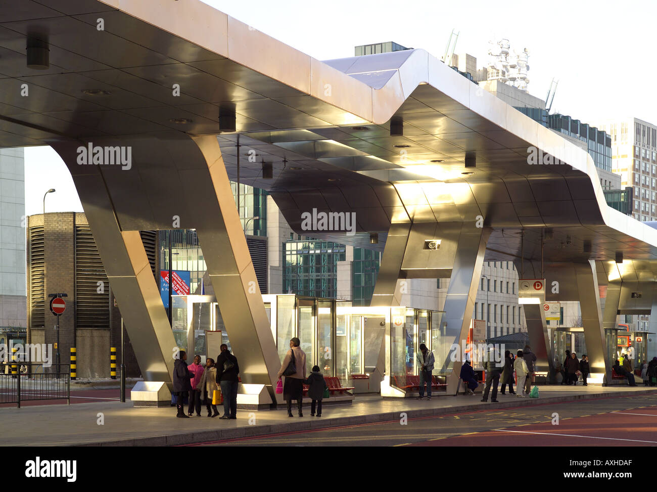 VAUXHALL BUS INTERCHANGE Stock Photo - Alamy