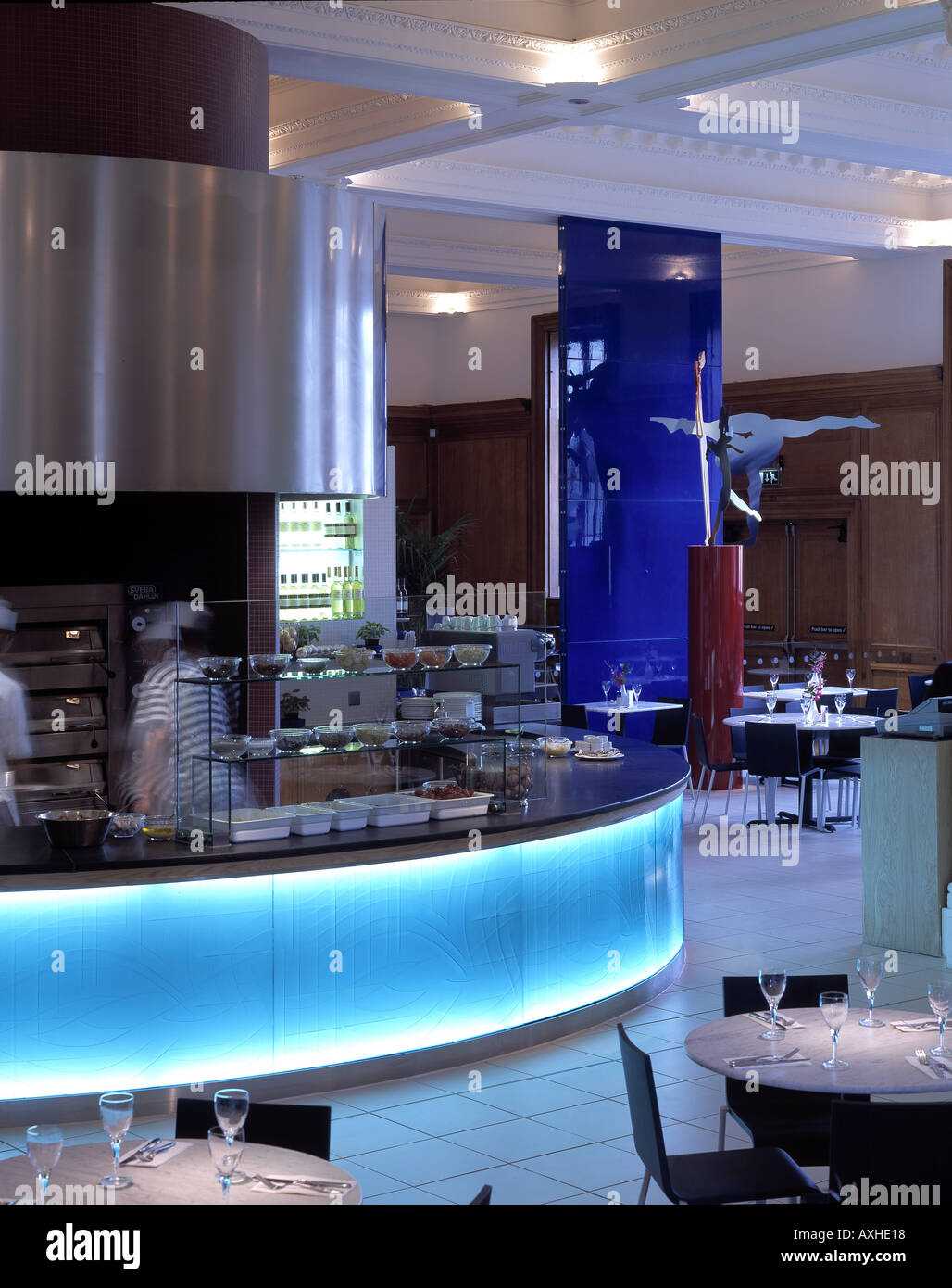 Pizza express restaurant interior hi-res stock photography and images ...