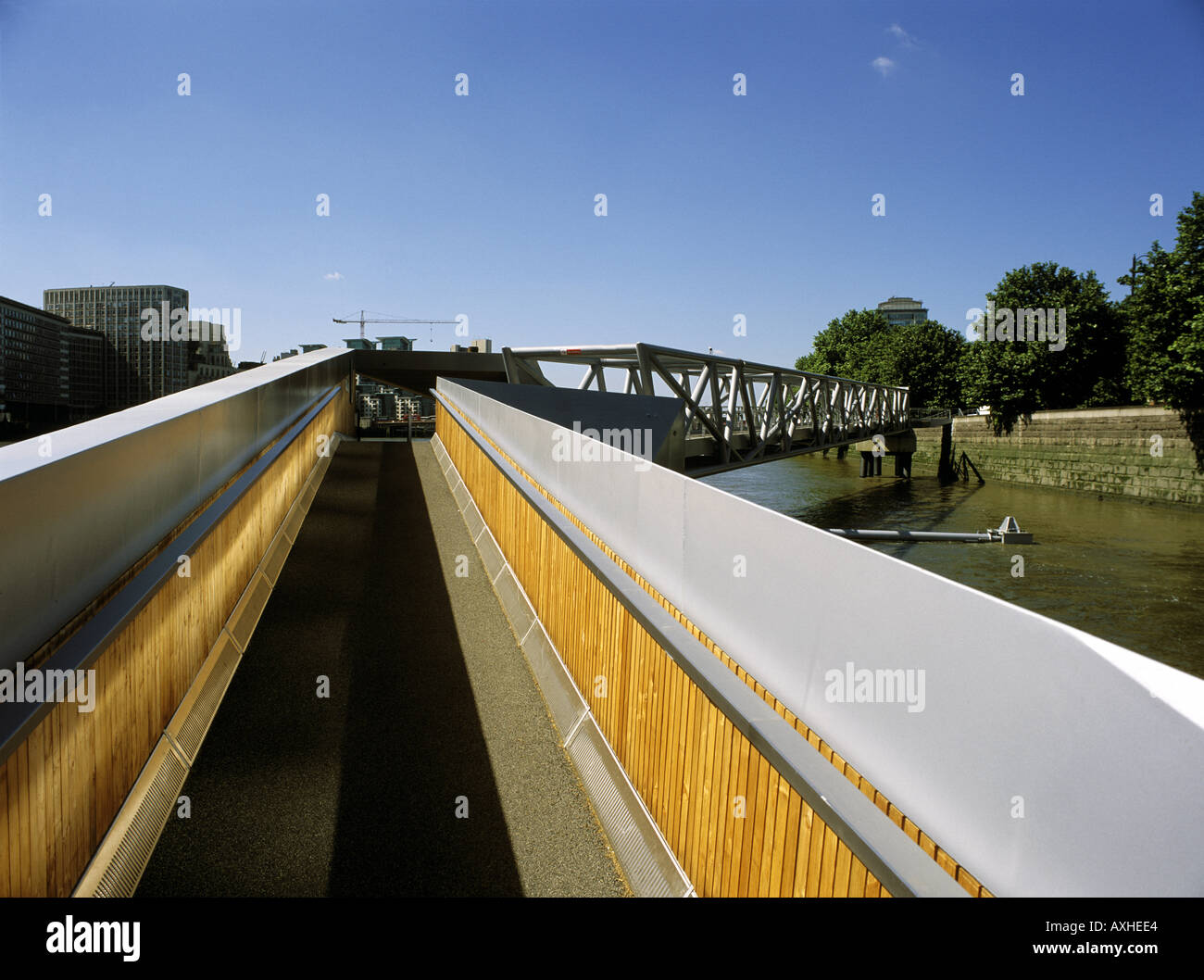 MILLBANK MILLENNIUM PIER Stock Photo - Alamy