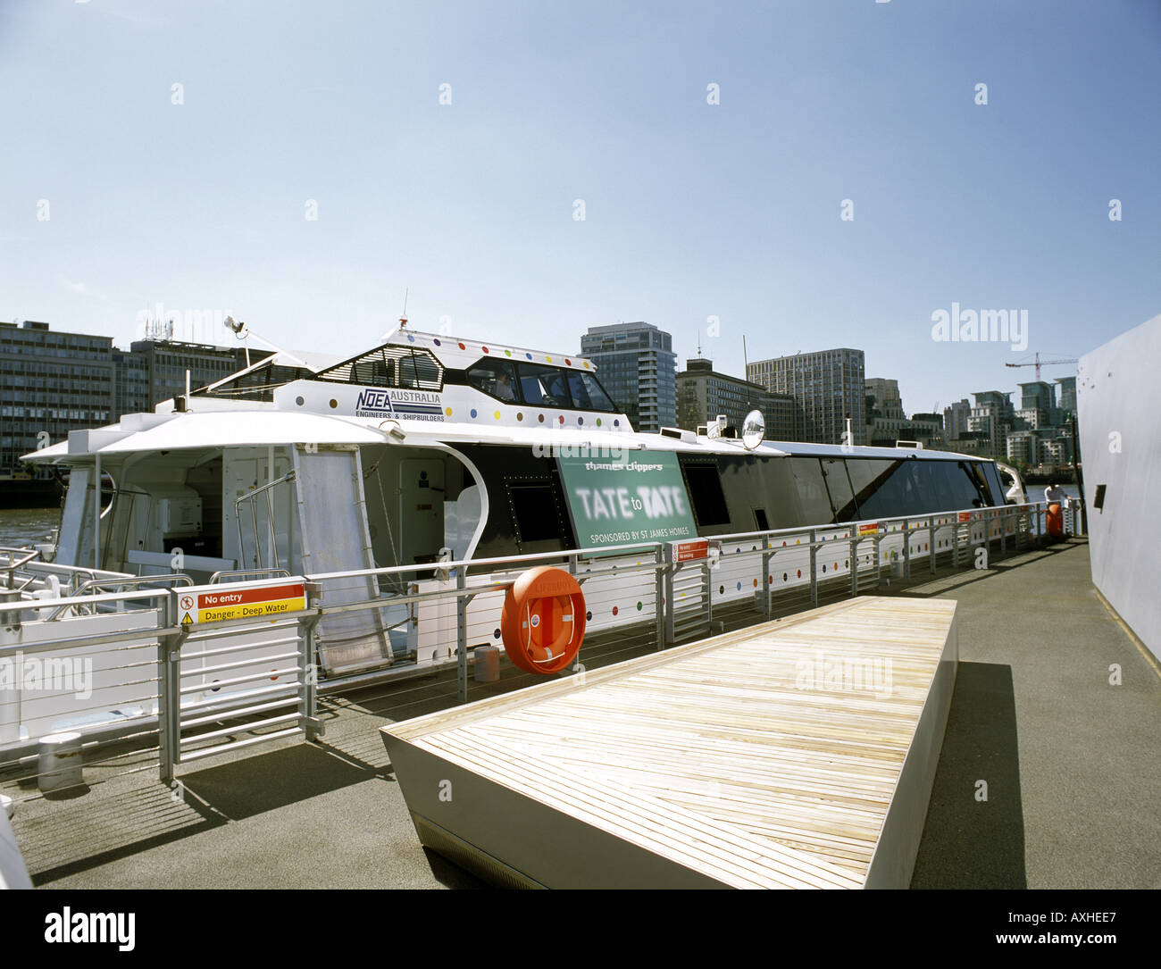 MILLBANK MILLENNIUM PIER Stock Photo - Alamy