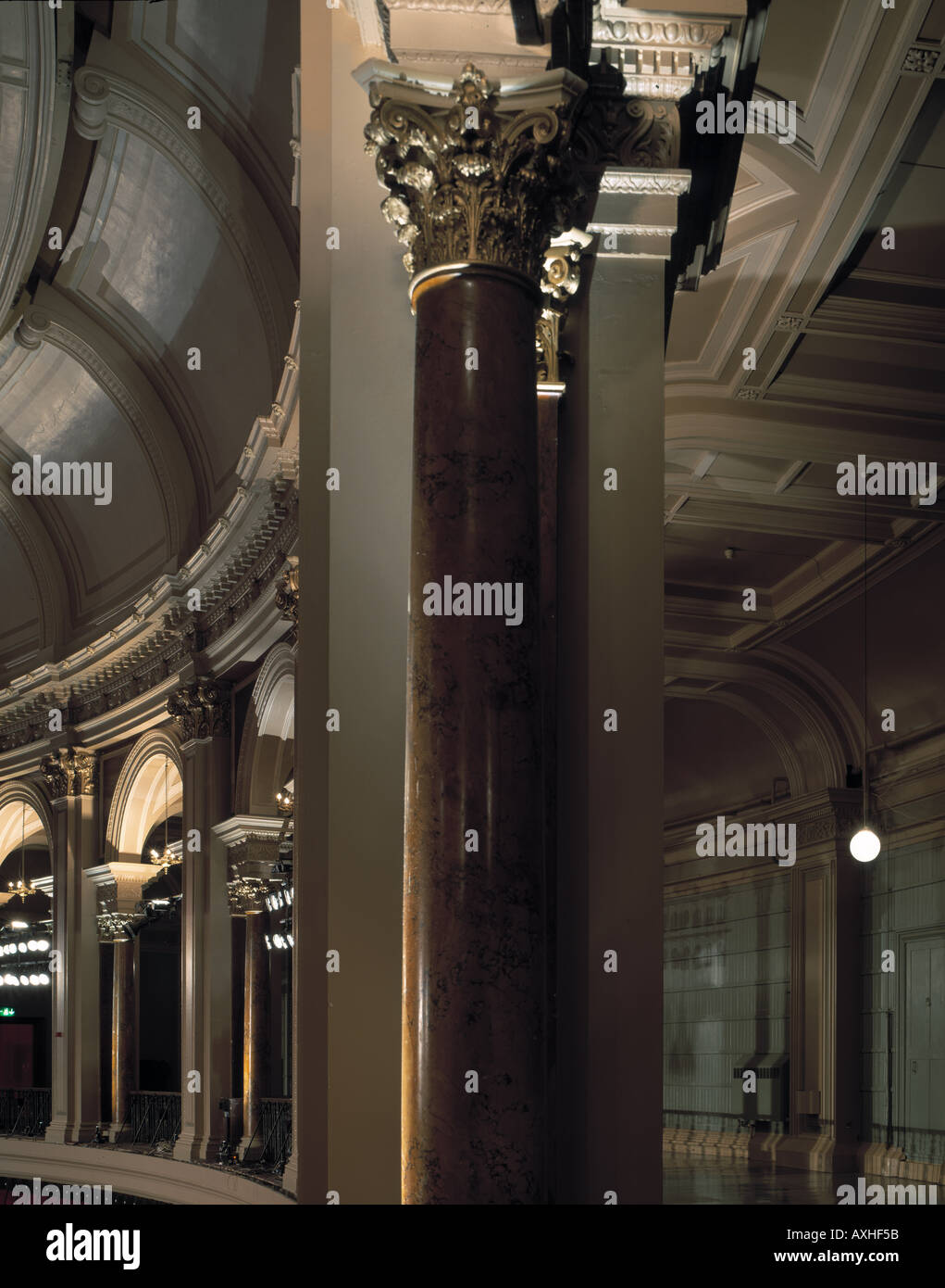 Royal albert hall inside hi-res stock photography and images - Alamy