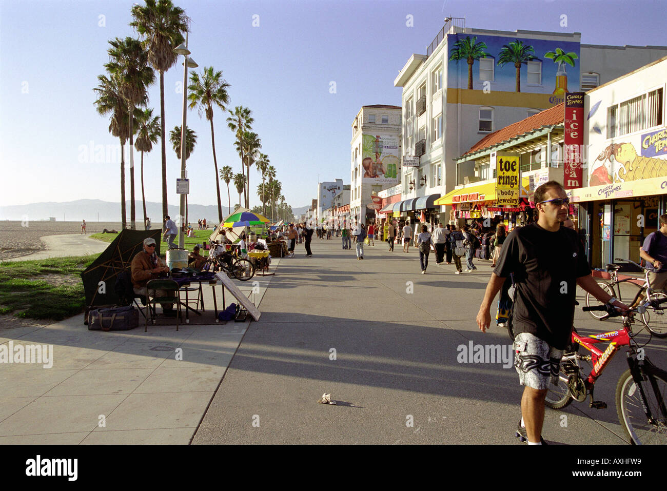 venice beach california shop front stores Stock Photo - Alamy