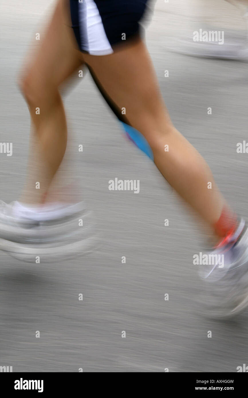 runner in road race Stock Photo - Alamy