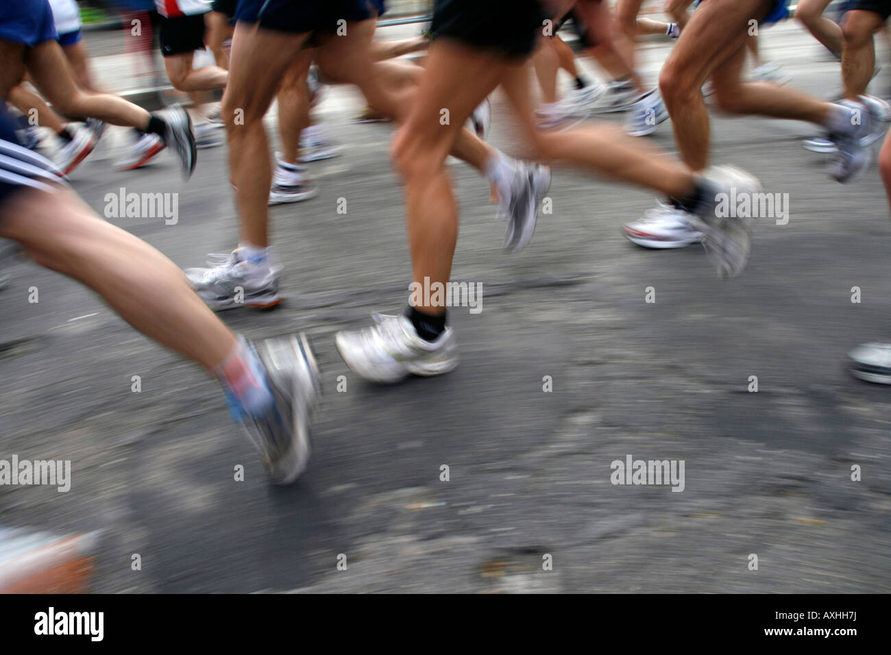 runners in road race Stock Photo - Alamy