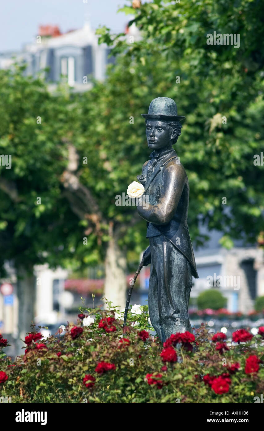 Charlie Chaplin statue in Vevey Stock Photo - Alamy