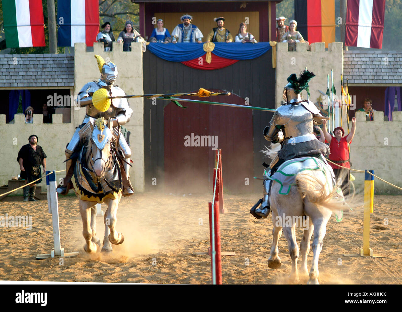 Jousting hi-res stock photography and images - Alamy