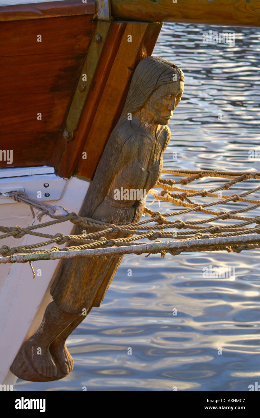 Figurehead hi-res stock photography and images - Alamy
