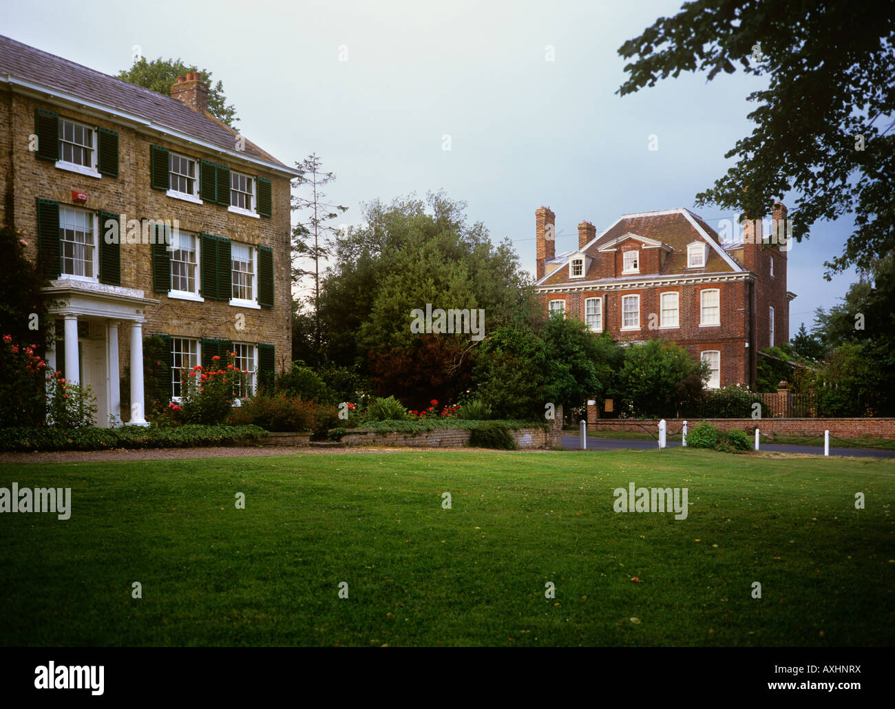 UK England Kent Wickhambreaux village green Stock Photo - Alamy