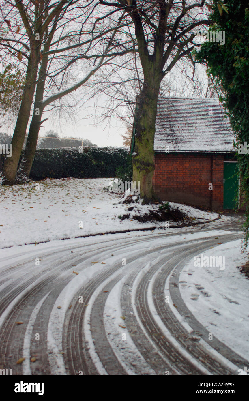 Distinctive snow hi-res stock photography and images - Alamy