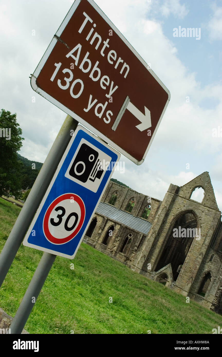 Tintern Abbey Wye valley Stock Photo - Alamy
