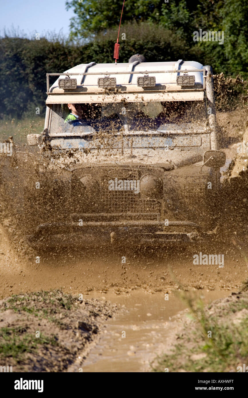 Series 2 landrover hi-res stock photography and images - Alamy