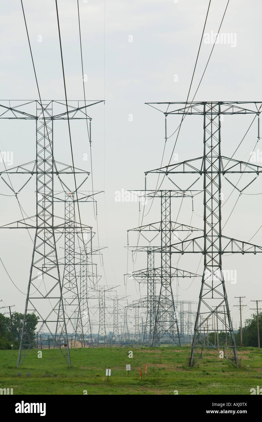 ILLINOIS Elgin Native grasses restoration project in utility right of ...