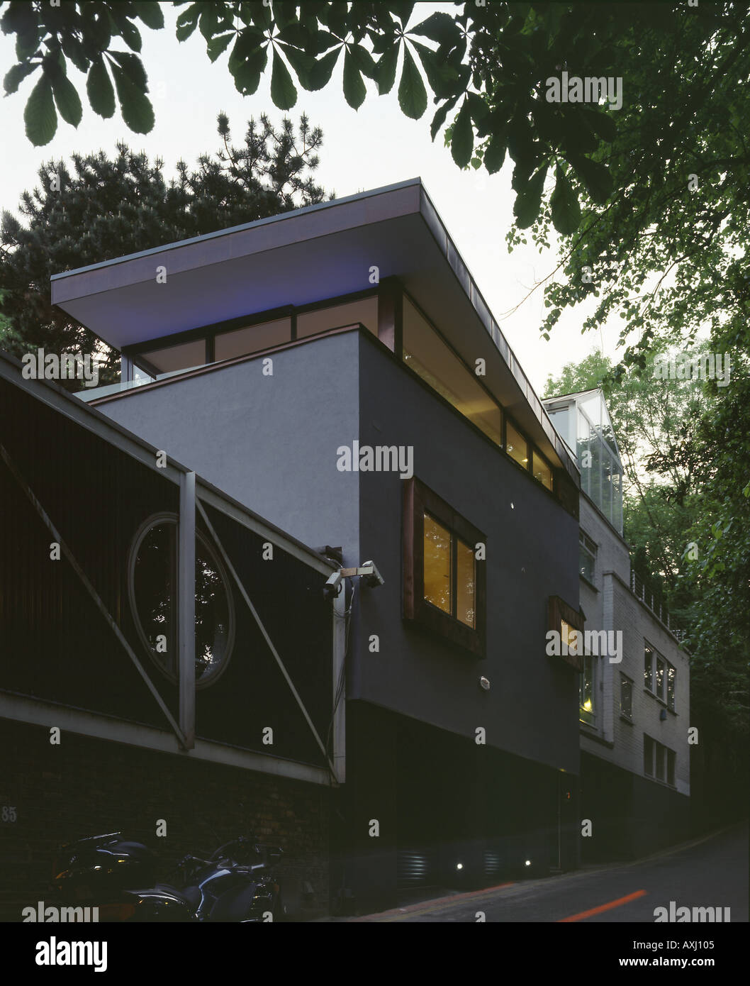 Outside house highgate london hi-res stock photography and images - Alamy
