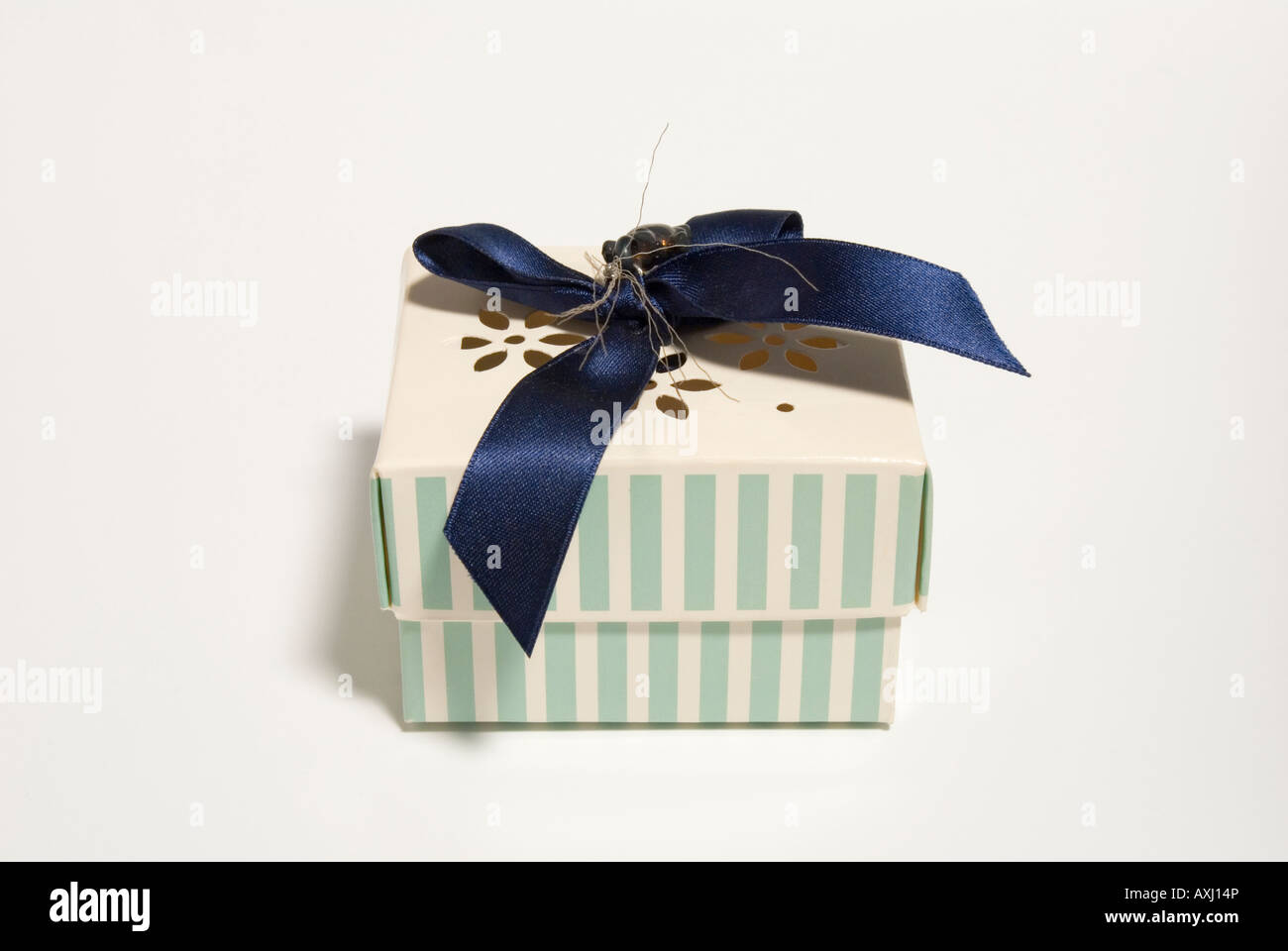 GIFT BOX WITH RIBBON Stock Photo - Alamy