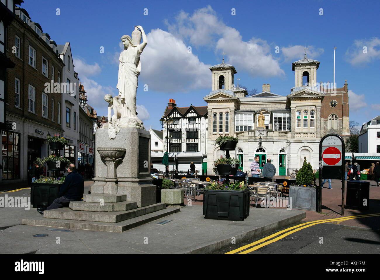 Typical surrey style architecture hi-res stock photography and images ...