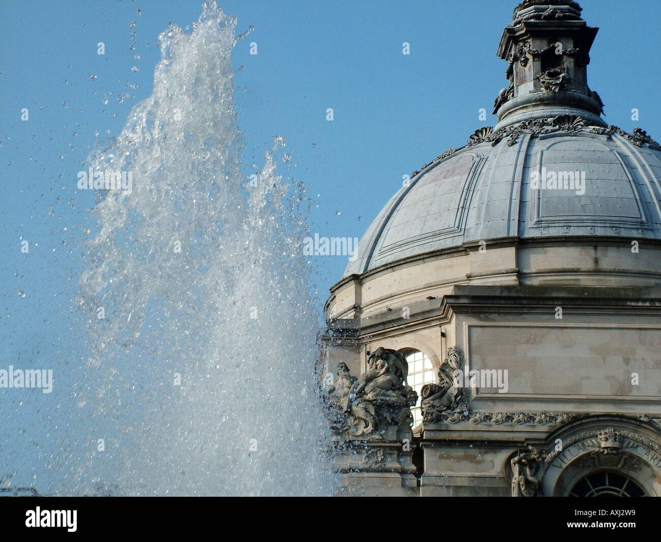Fountain Civic Buildings Cardiff Civic Centre South Wales Stock Photo ...