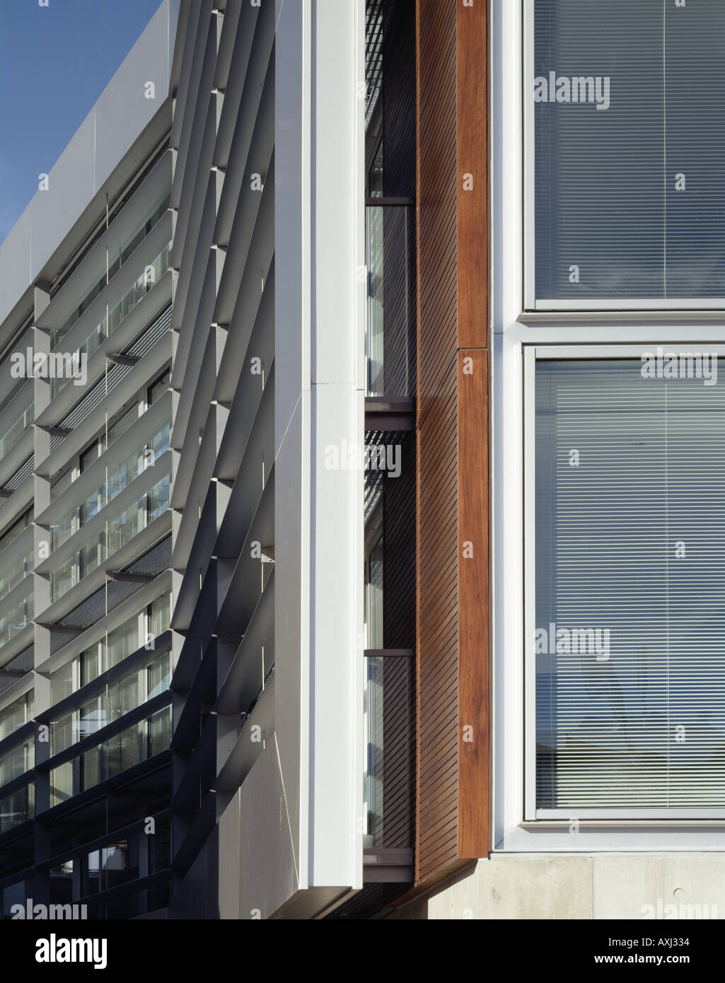 THE Q BUILDING Stock Photo - Alamy