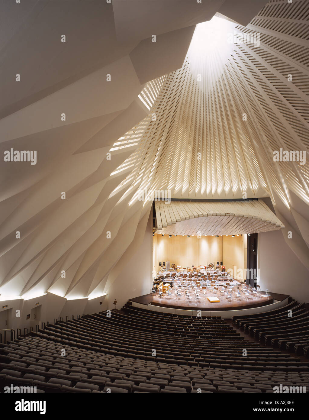 Opera house interior hi-res stock photography and images - Alamy