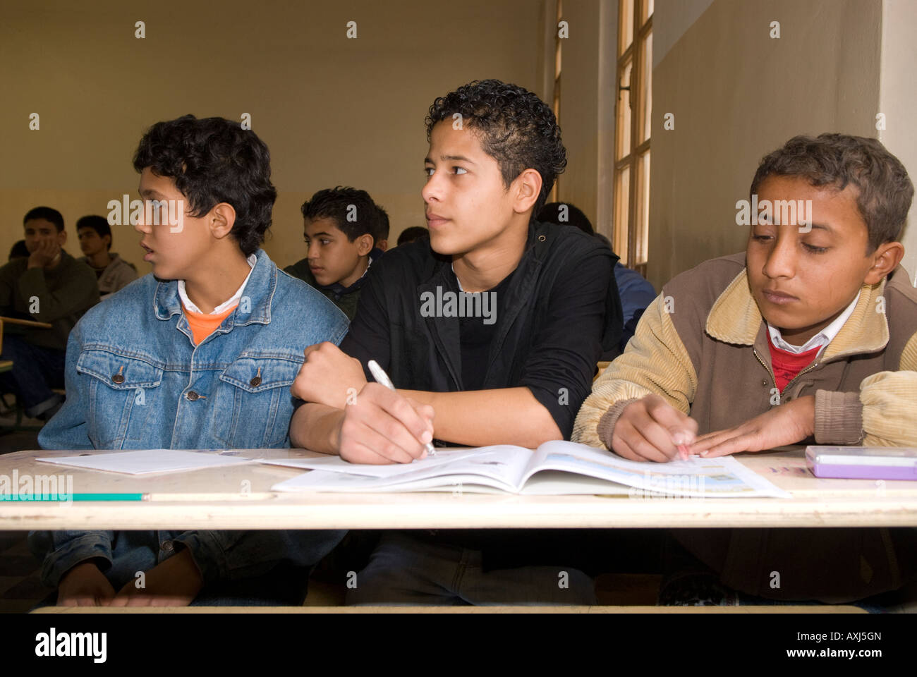 Pupils in English class at the Islamic Arts and Crafts School Tripoli ...