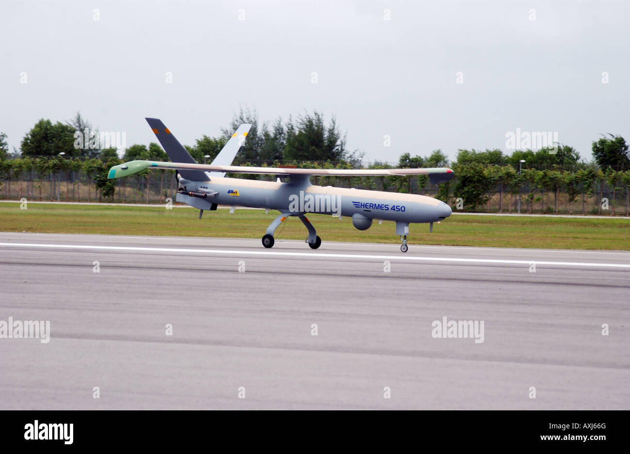 The Hermes unmanned aerial vehicle (UAV) lands at an army base in ...