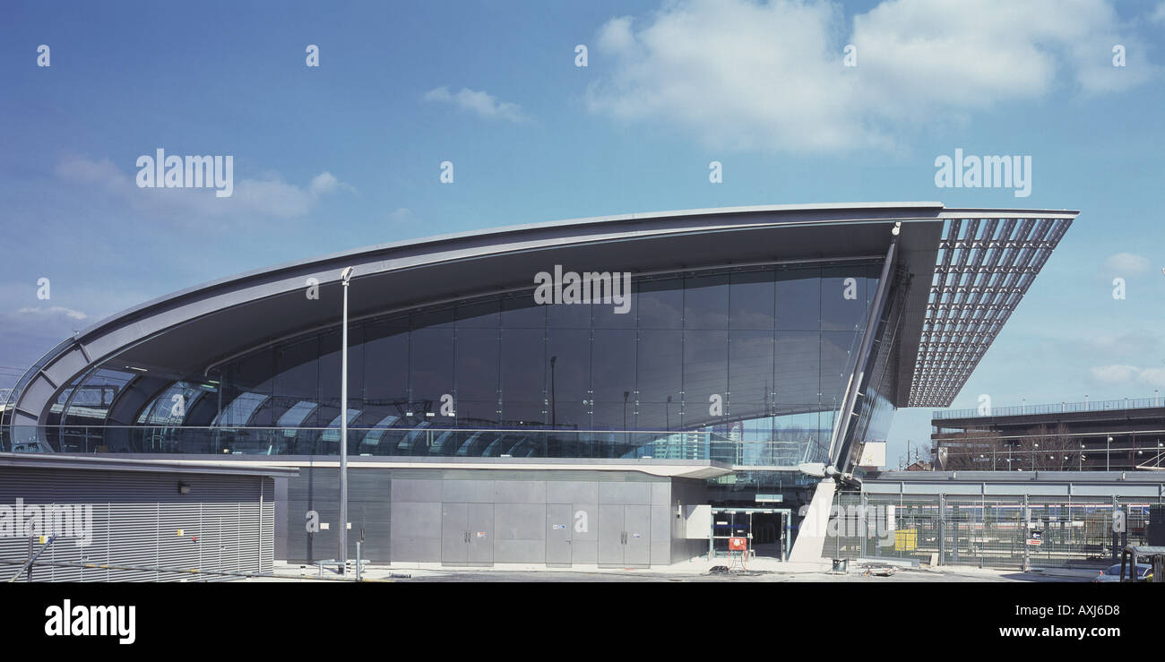 STRATFORD UNDERGROUND STATION JUBILEE LINE Stock Photo - Alamy