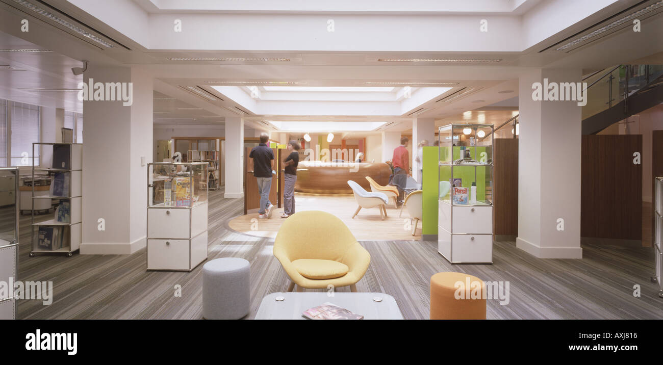 J WALTER THOMPSON CO LTD ADVERTISING AGENCY Stock Photo - Alamy