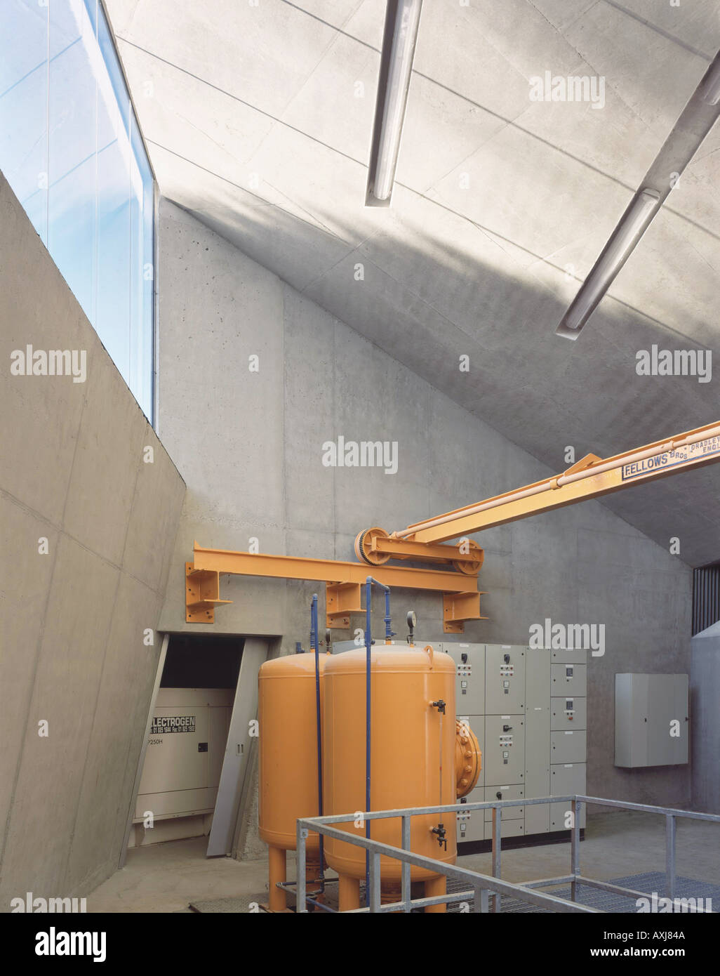 PUBLIC UTILITY BUILDING Stock Photo - Alamy