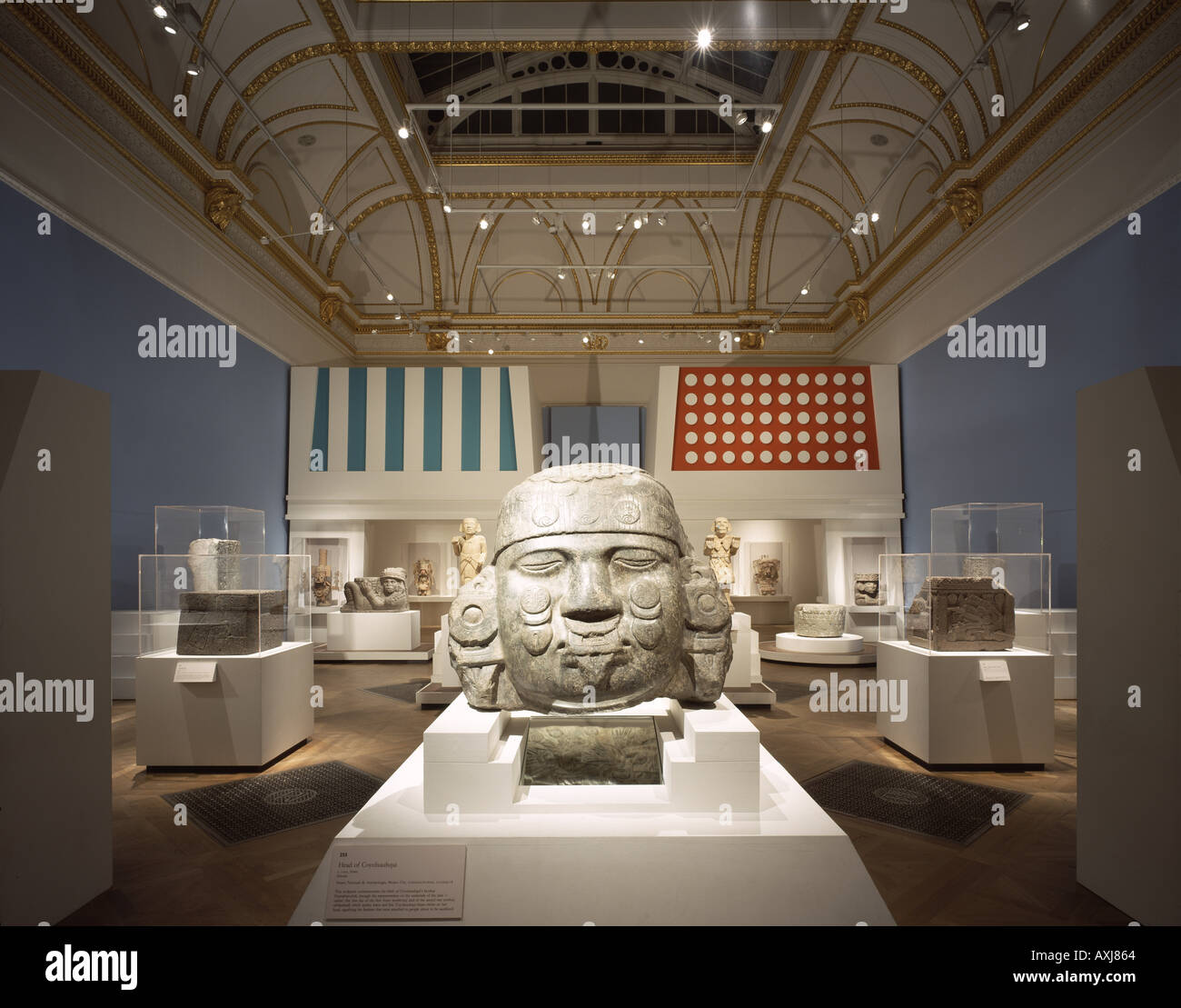 AZTEC EXHIBITION ROYAL ACADEMY OF ARTS Stock Photo - Alamy