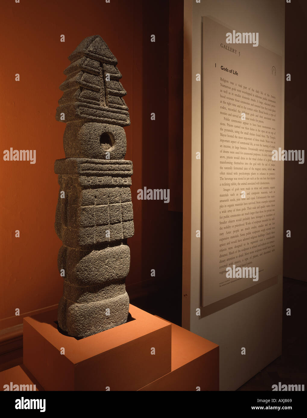 AZTEC EXHIBITION ROYAL ACADEMY OF ARTS Stock Photo - Alamy