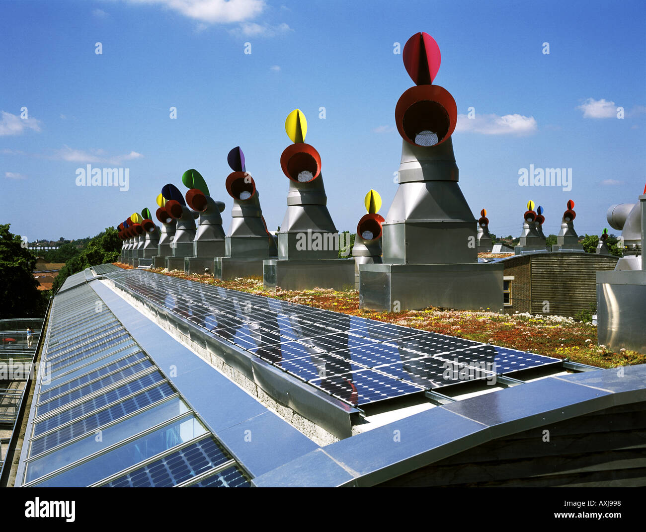 BEDZED (BEDDINGTON ZERO ENERGY DEVELOPMENT), SUTTON, UK Stock Photo - Alamy
