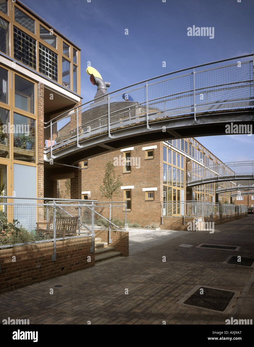 BEDZED BEDDINGTON ZERO ENERGY DEVELOPMENT Stock Photo - Alamy