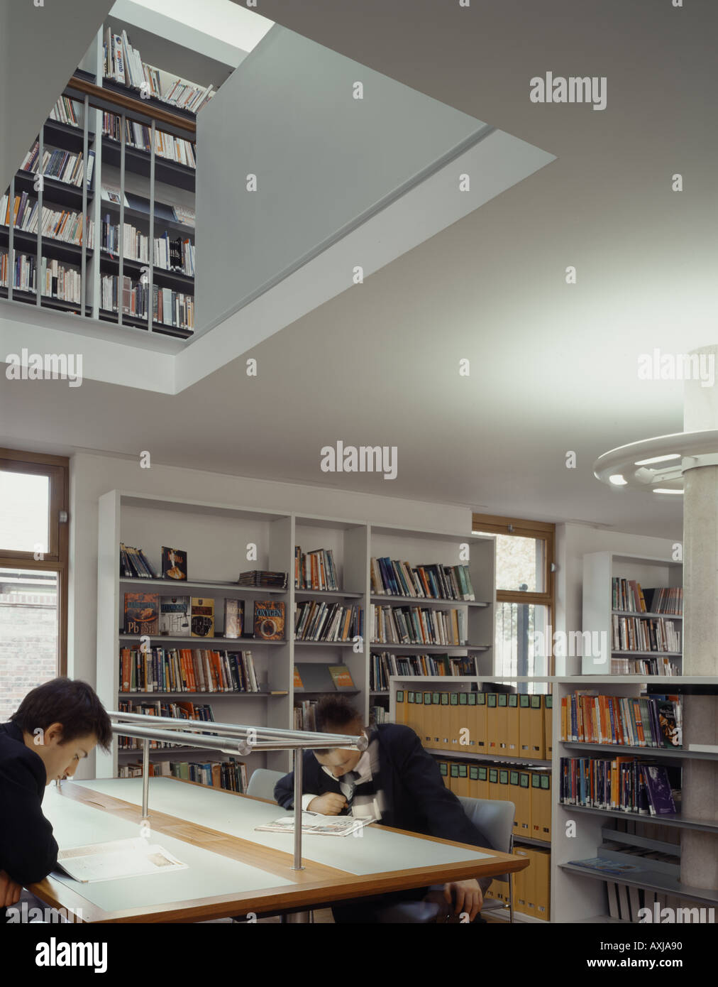 BEDFORD SCHOOL LIBRARY Stock Photo - Alamy