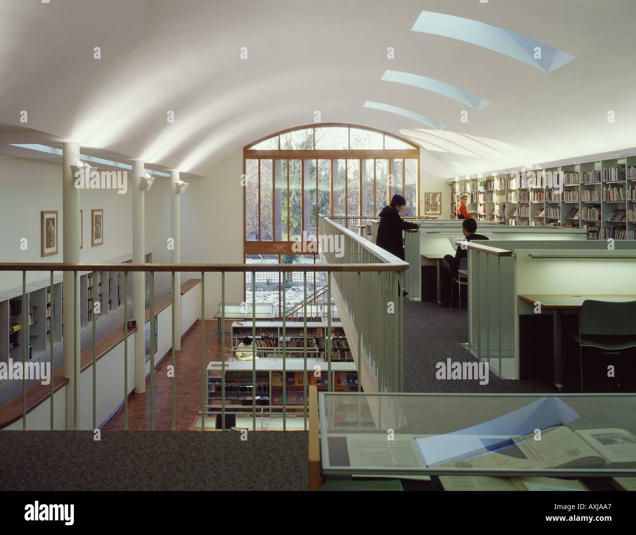 BEDFORD SCHOOL LIBRARY Stock Photo - Alamy