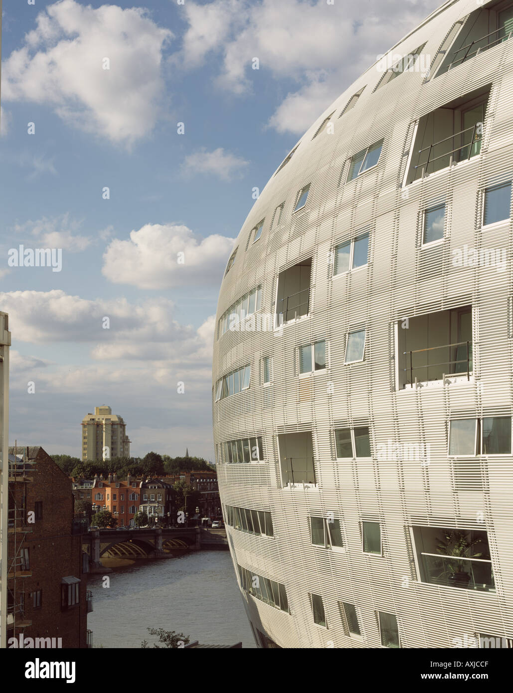 Albion riverside building hi-res stock photography and images - Alamy