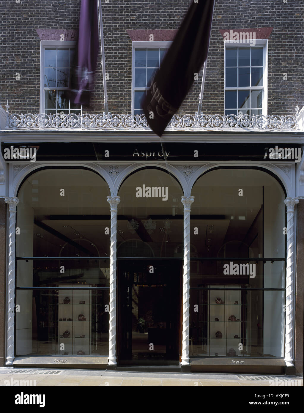 ASPREY COURTYARD DEVELOPMENT Stock Photo - Alamy